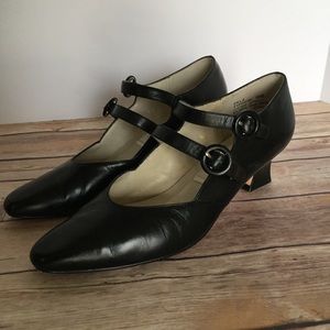 Laura Gayle | Shoes | Laura Gayle 8m Black Heels Straps Buckle | Poshmark